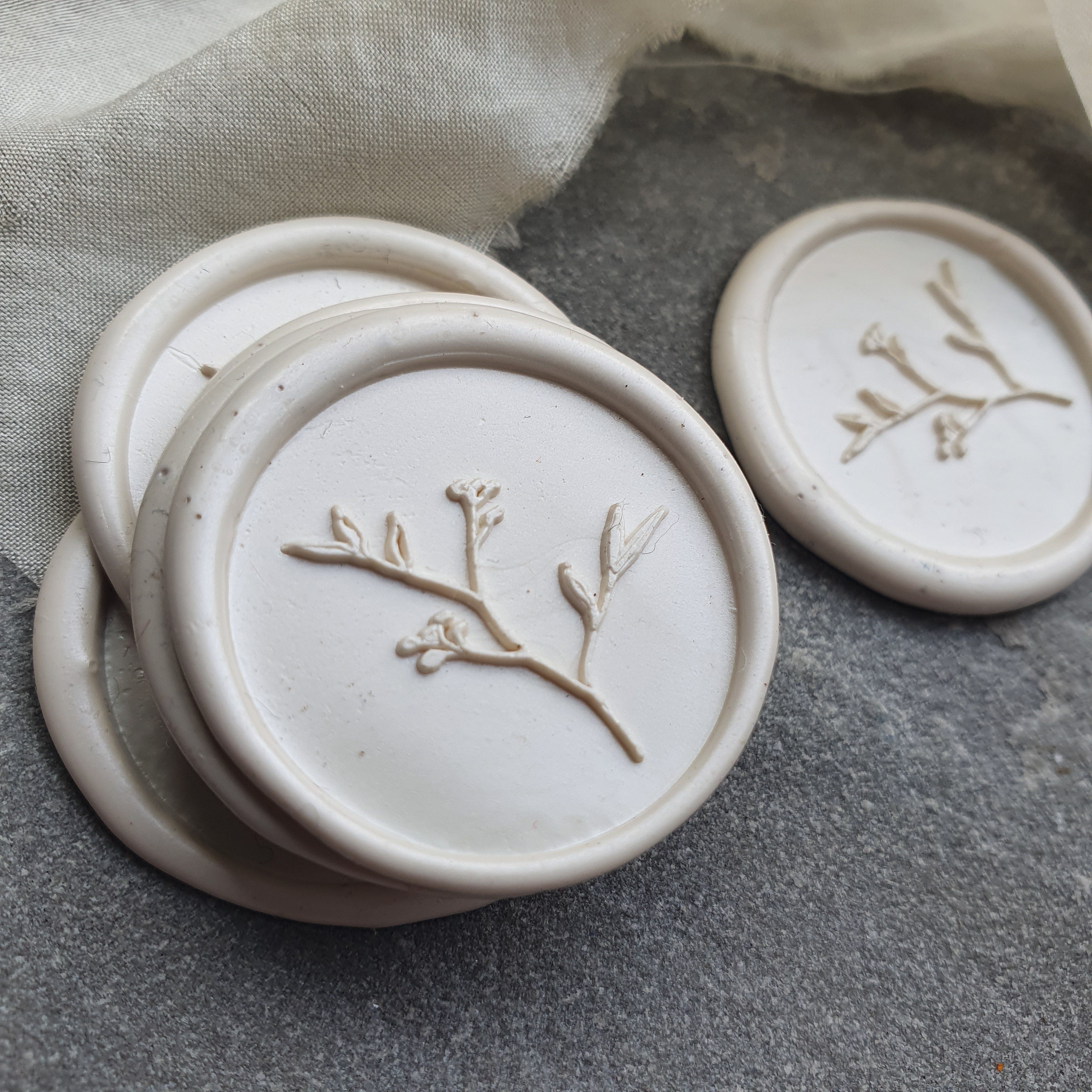 IVORY Wax Seals | Ivory Sealing Wax | Ivory | Wax Sticks 11mm – THE ...